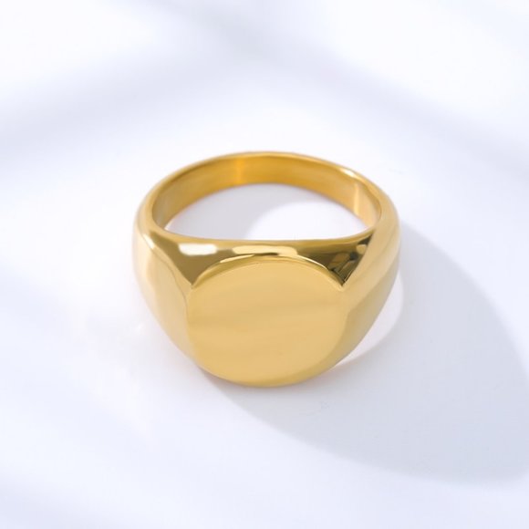 Jewelry | 14k Yellow Gold Round Signet Ring | Poshmark
